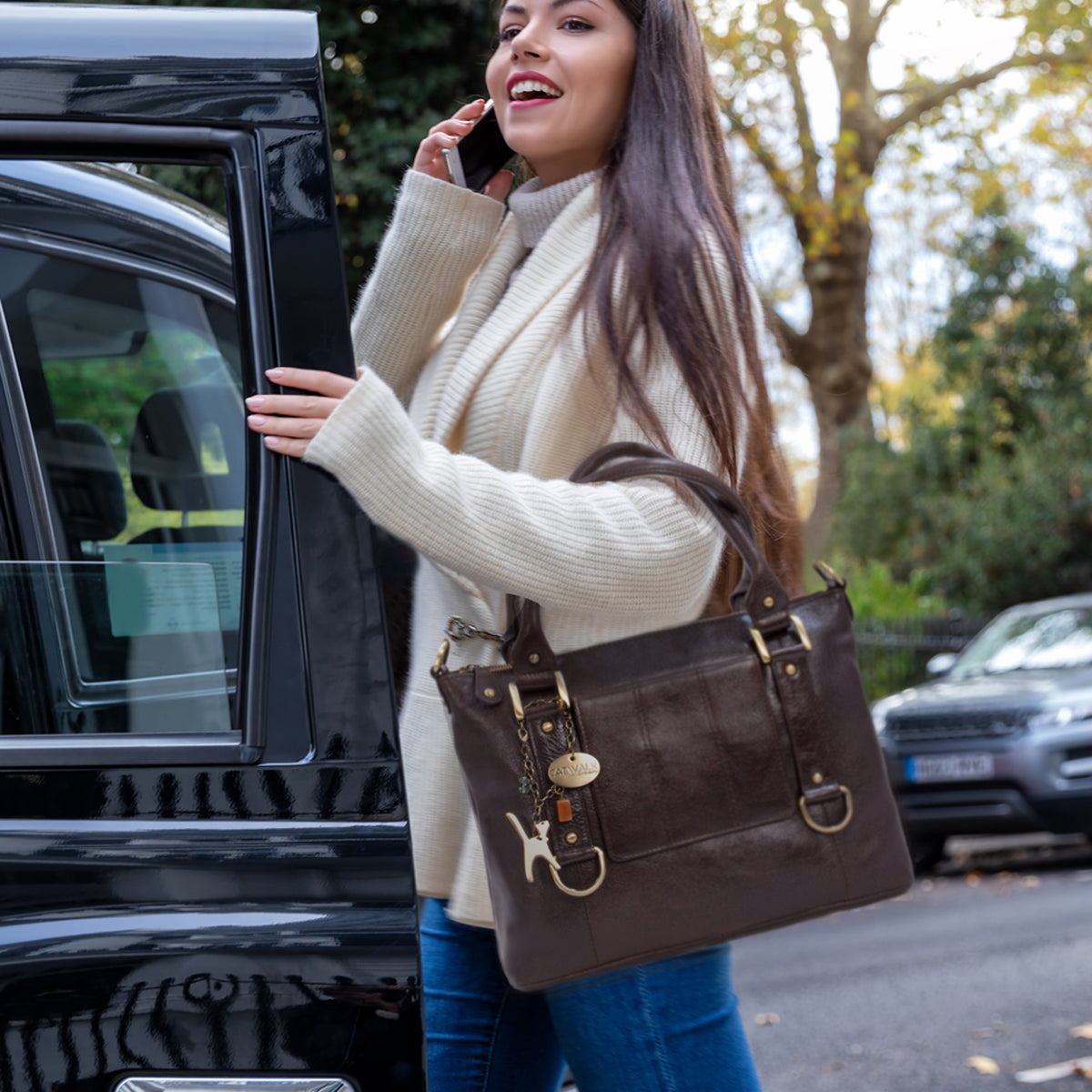 Leather Shoulder Bag | Gallery | Catwalk Collection Handbags